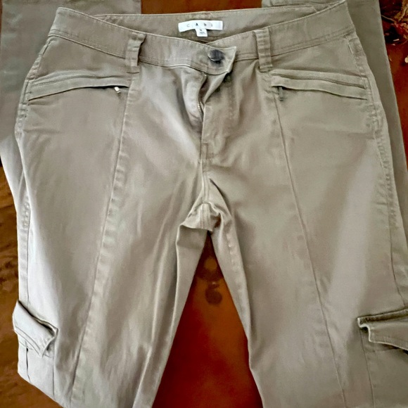 CAbi | Pants & Jumpsuits | Cabi Sz 6 Khaki Cargo Pants | Poshmark